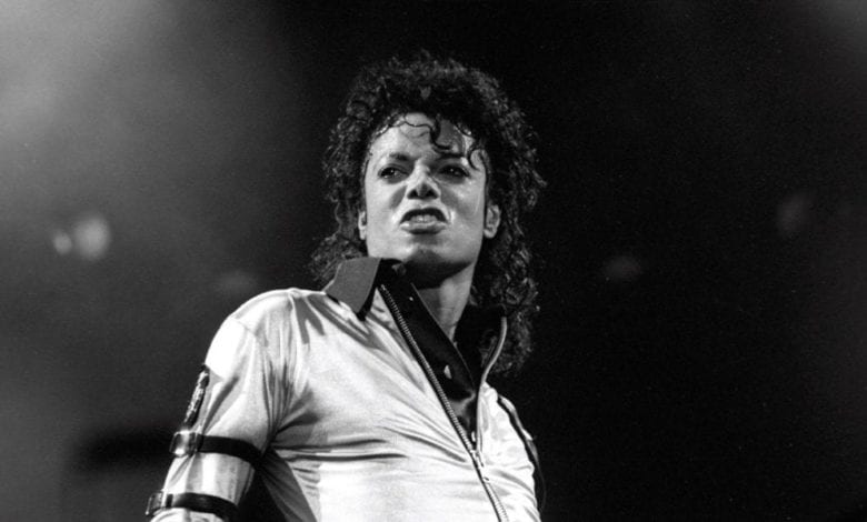 Michael Jackson è ancora vivo: il selfie della figlia lascia tutti a ...